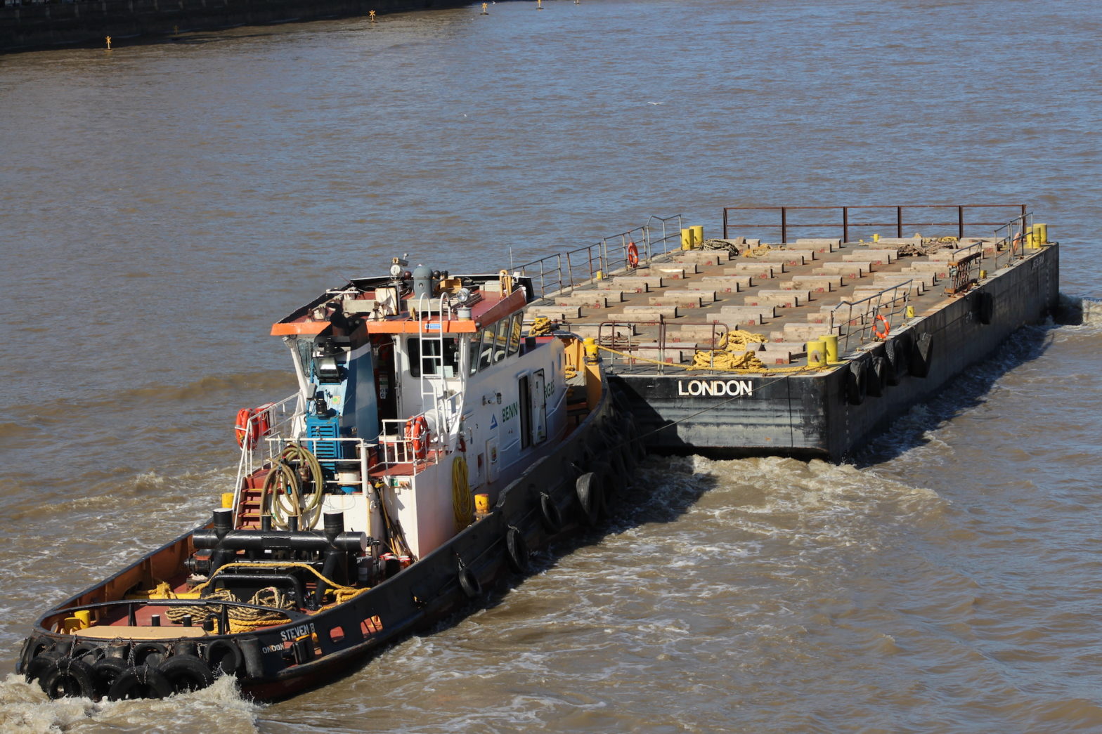 Tugs on the Tidal Thames 3 – Ebb & Flow