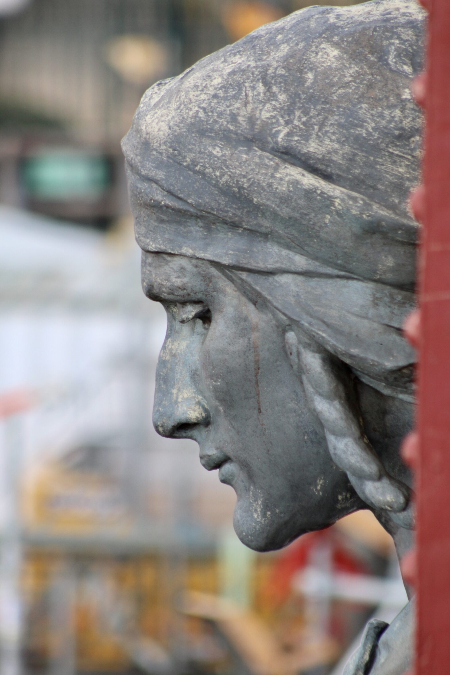 The Vauxhall Bridge statues – Ebb & Flow