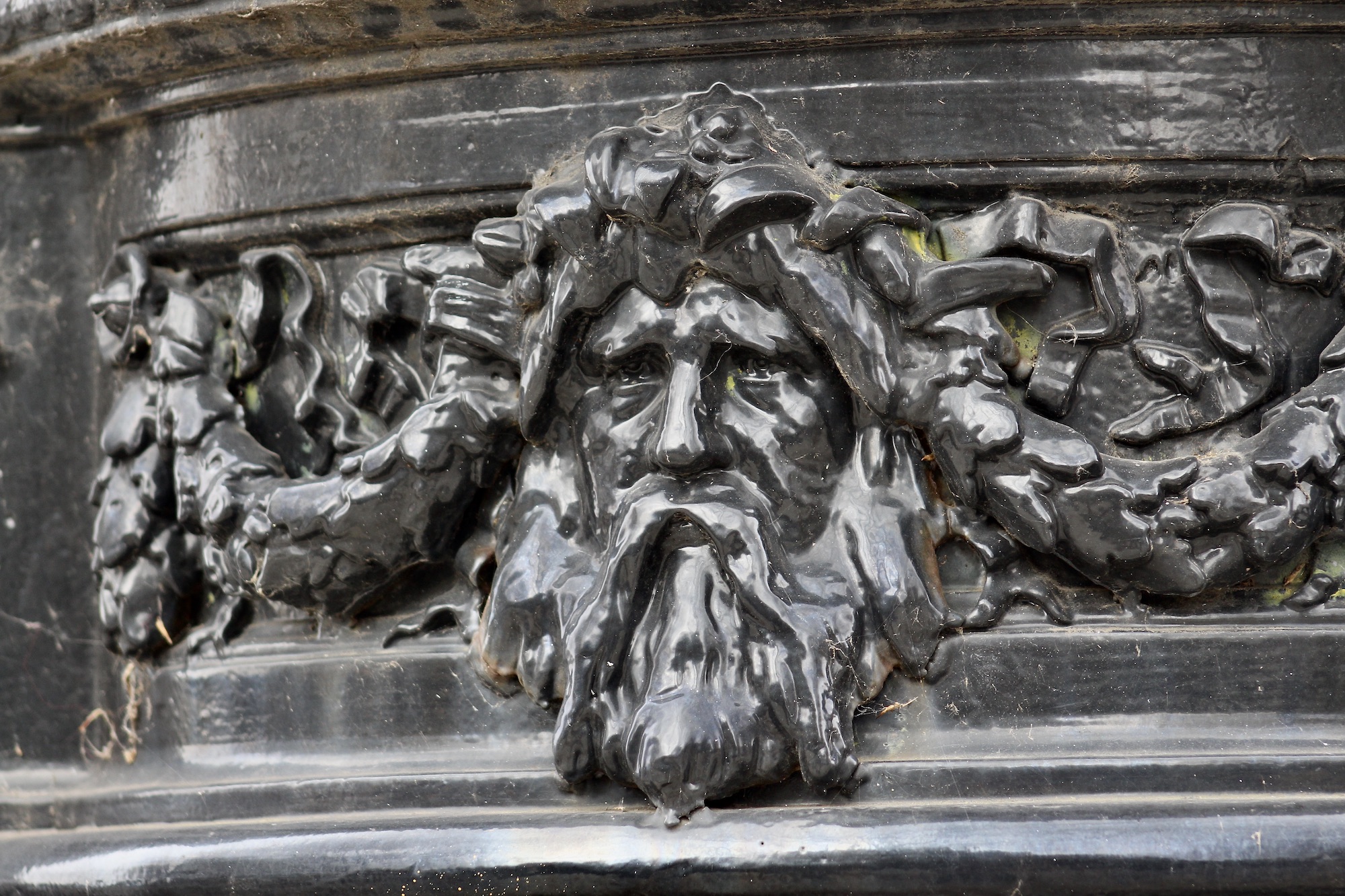 THAMES-SIDE ART II – Ebb & Flow